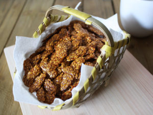 Raw Vegan Tamari Chili Flax Crackers
